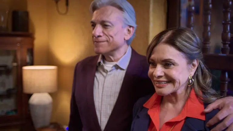 Enrique presenta a Amanda como su novia | Shows Vencer la Culpa | Las ...