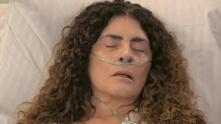 ¡Alma muere y Rebeca lo celebra! | Shows Vivir de Amor | Las Estrellas